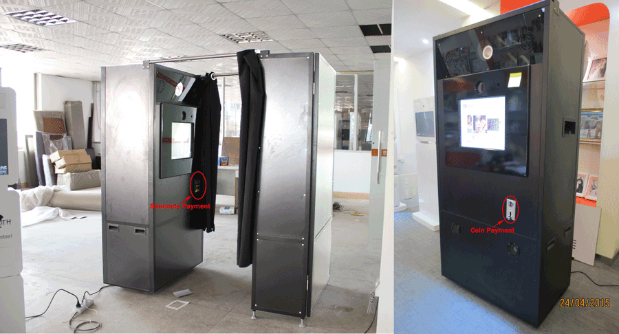 Classic Photo Booth With Flash Light for Wedding Event and Paries ...