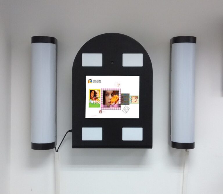 Free Standing / Wall Mounted Photo Booth, Photo Sticker Machine CS-13 ...